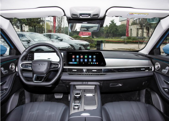 直播实测续航超1600公里，风云A8的1.5T插混，混动技术太稳了！_搜狐汽车_搜狐网