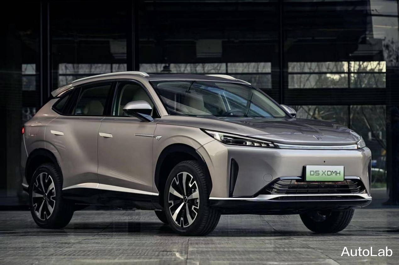 颜值实力双在线 荣威D5X实拍简评_搜狐汽车_搜狐网