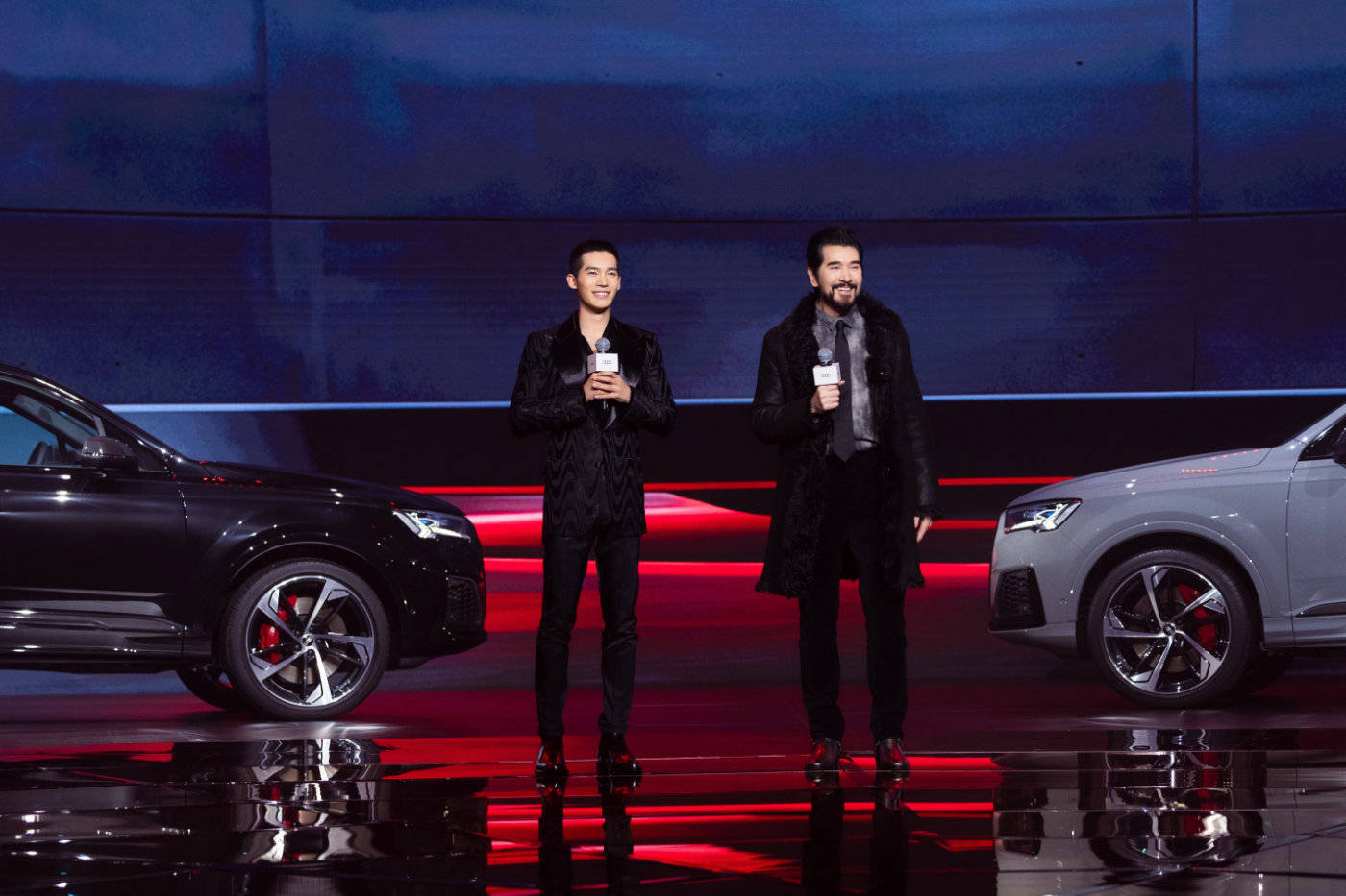 116.98万元同级唯一V8，全新奥迪 SQ7暗夜骑士版上市_搜狐汽车_搜狐网