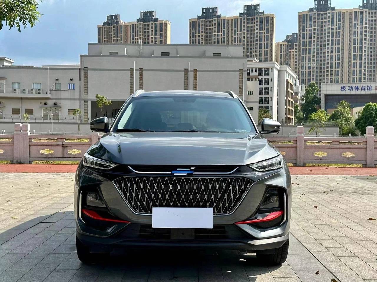 8万惊爆价！5座/7座任选，1.5T+7DCT狂飙188马力，中型SUV劲敌_搜狐汽车_搜狐网