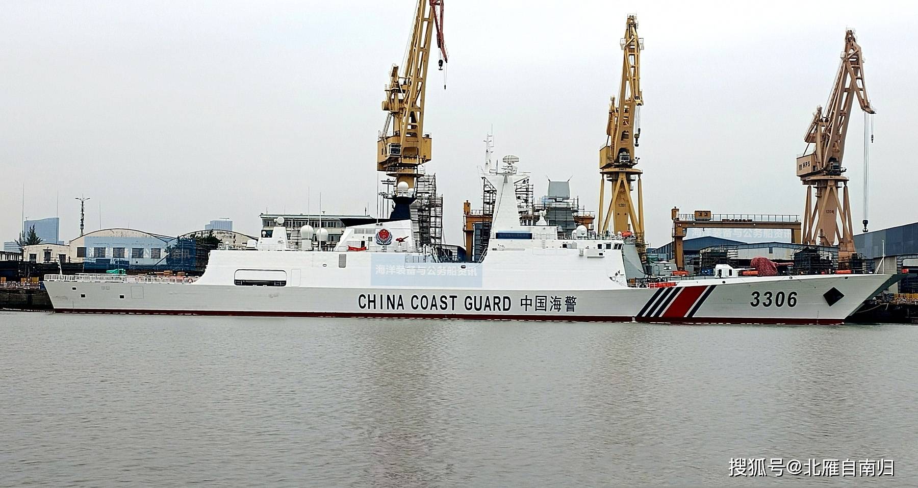台3000吨巨舰冲向金门，054A型海警船半路拦截，进退两难好尴尬 -6parkbbs.com