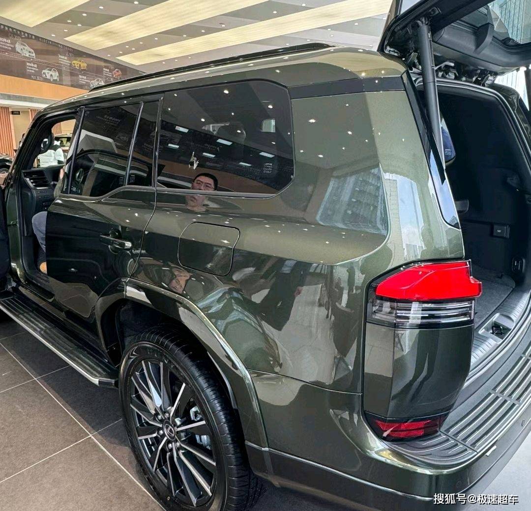 探秘未来，新款雷克萨斯GX登场， 2.4T+8AT_搜狐汽车_搜狐网