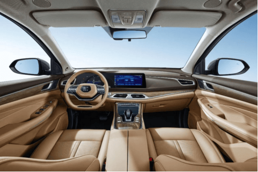 都是10万元插混SUV 蓝电E5荣耀版和启源Q05谁才是家庭出行首选_搜狐汽车_搜狐网