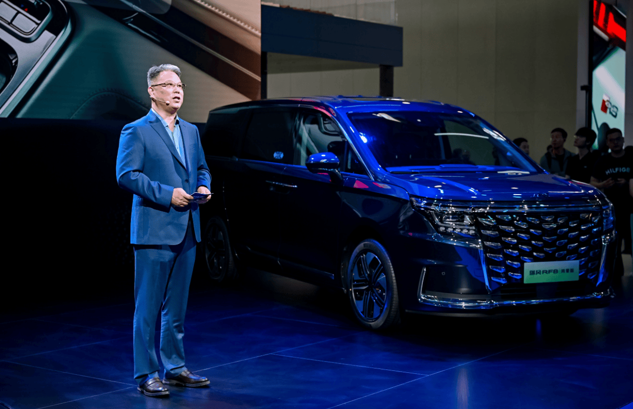 首款搭载华为车机的MPV，瑞风RF8鸿蒙版20.99万元起售_搜狐汽车_搜狐网