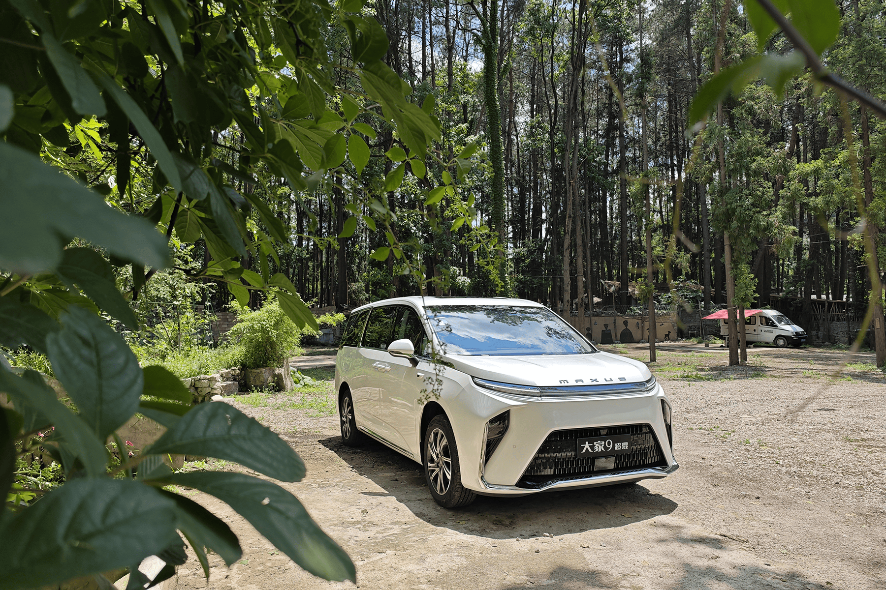 一周只充一次电，一年只用一箱油，这台超混MPV真有这么省？_搜狐汽车_搜狐网