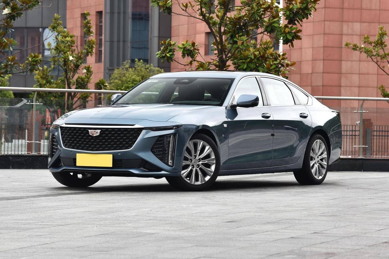 35万预算买豪华中大型轿车，奥迪A6L和凯迪拉克CT6，到底该怎么选？_搜狐汽车_搜狐网