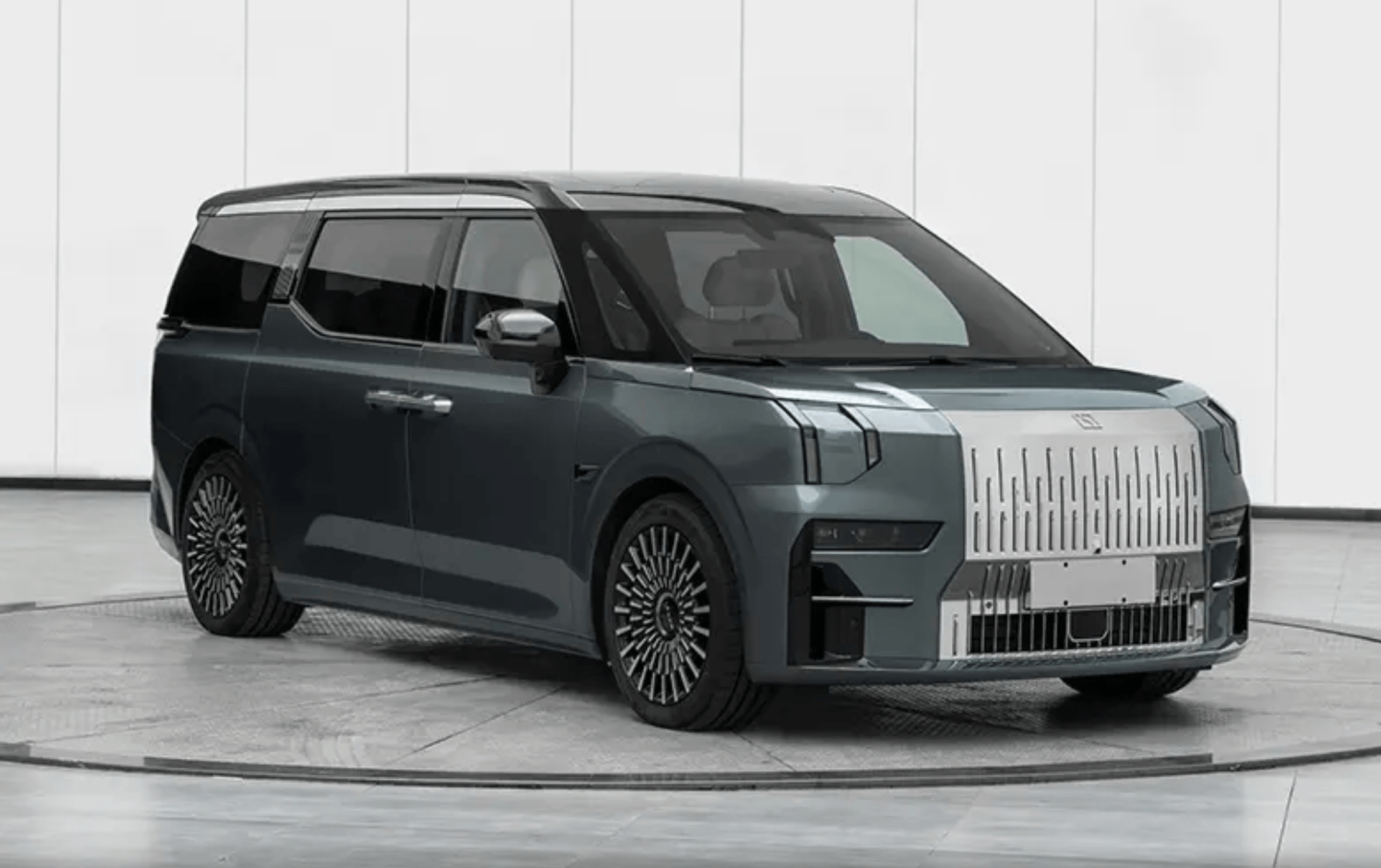 全新极氪009、小鹏X9、理想MEGA谁是国产纯电MPV的天花板_搜狐汽车_搜狐网