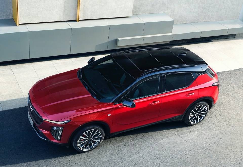 被遗忘的豪车！标配9AT+33寸大屏，从25万降至16万，走上停产之路_搜狐汽车_搜狐网