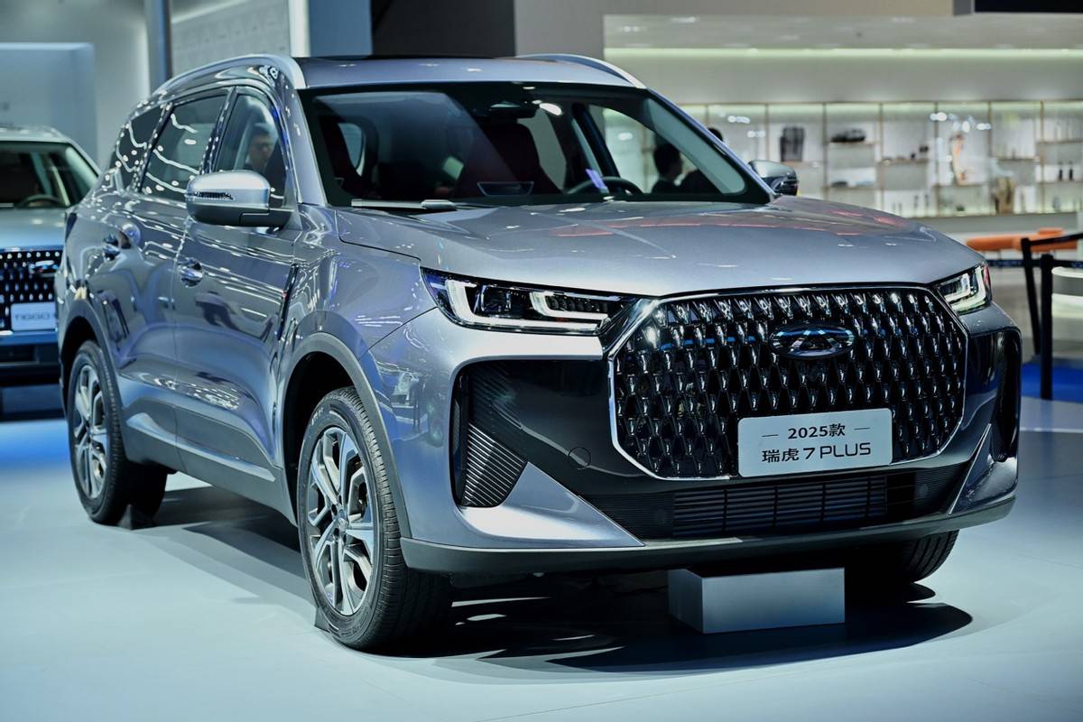 10万级SUV首搭8AT，2025款瑞虎7 PLUS化身成都车展“内卷王”_搜狐汽车_搜狐网