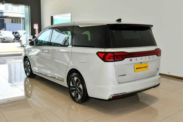 2024款瑞风RF8 PHEV智聆版荣耀型上市，搭1.5T插混，售价20.99万元