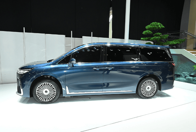 首款“华为系”MPV 32.99万起售的全新岚图梦想家值得出手吗？_搜狐汽车_搜狐网