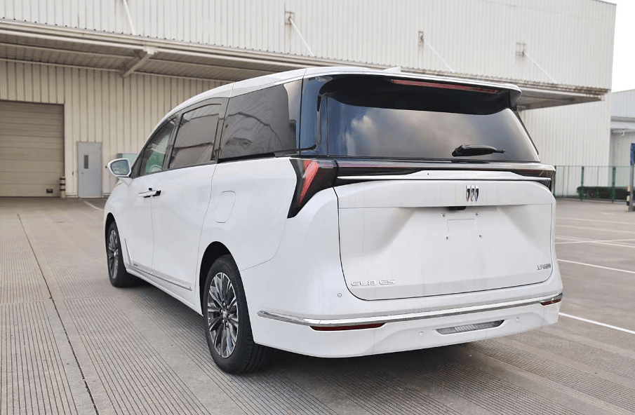 配彩电和沙发？全新别克GL8陆尊上市时间确定！_搜狐汽车_搜狐网