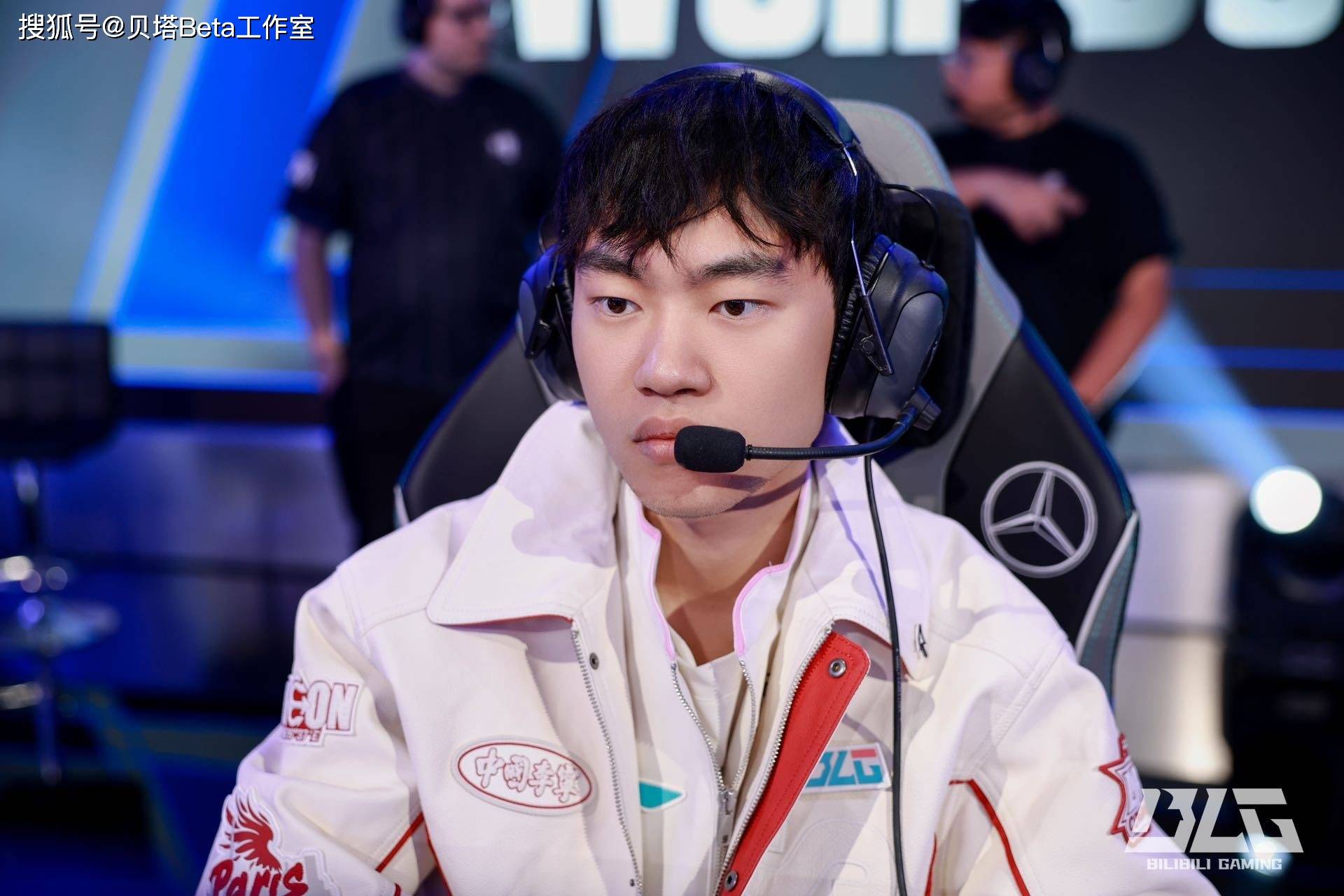 Knight哭了！掩面而泣！Bin发文道歉：对不起，永远尊重Faker和T1_比赛_机会_xun