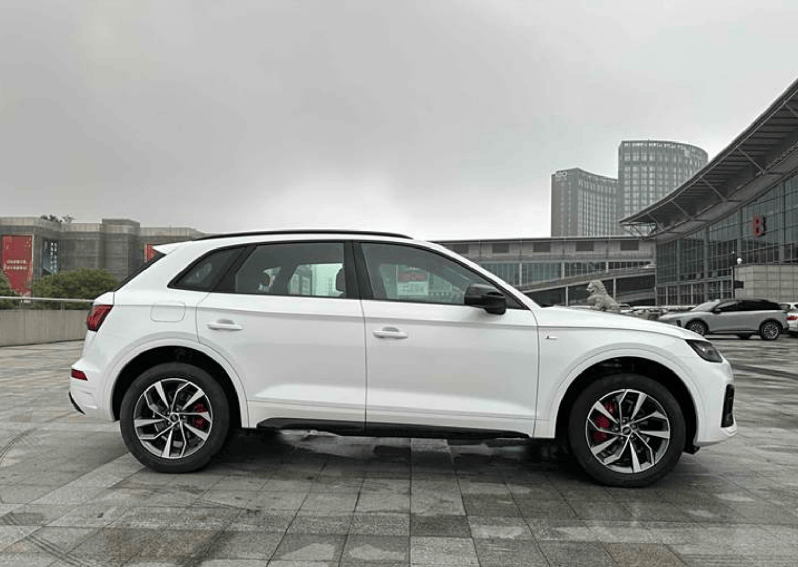 奥迪Q5L已经跌至28万，优惠幅度达12万，家用性价比确实高_搜狐汽车_搜狐网