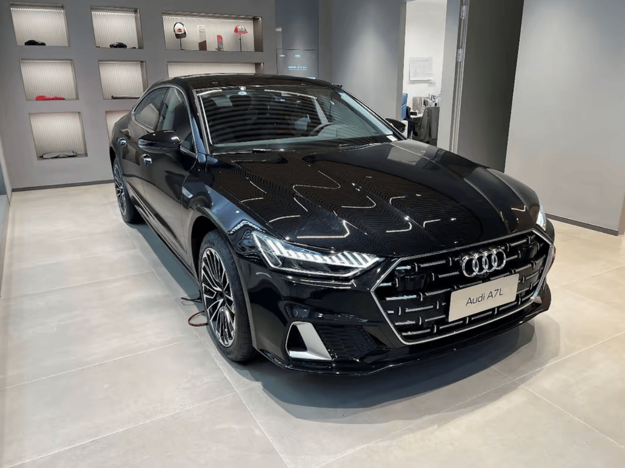 11月售2300台，奥迪A7L销量止跌上涨，实在让人欣喜_搜狐汽车_搜狐网