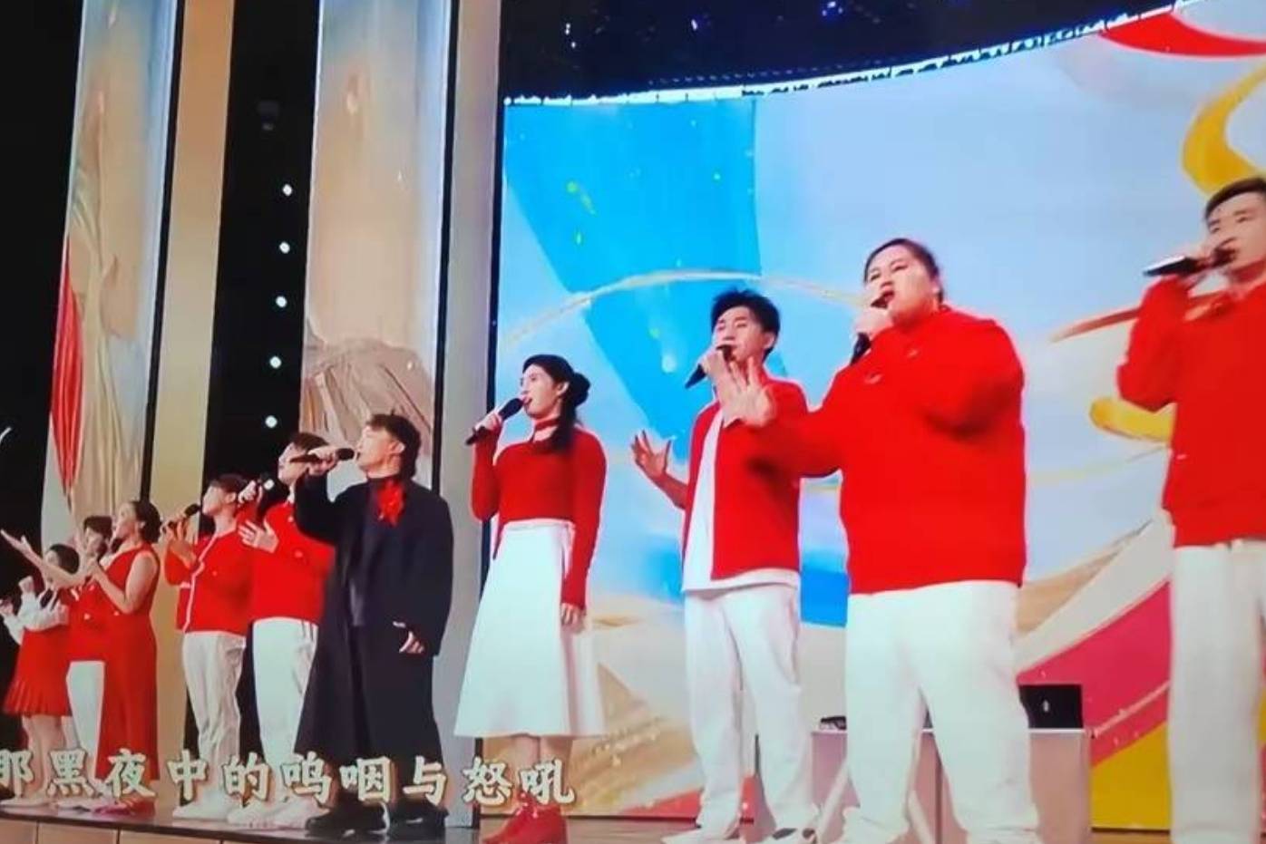 蹊跷！春晚诸多奥运功勋登台，大v称：为何没有国乒，大家都清楚 樊振东 乒乓球 我国