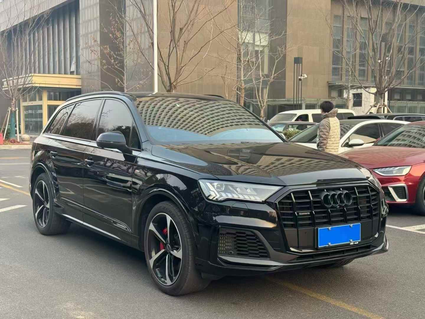 奥迪 Q7 改装 AIRBFT 空气悬挂可调狗骨降低车身_搜狐汽车_搜狐网