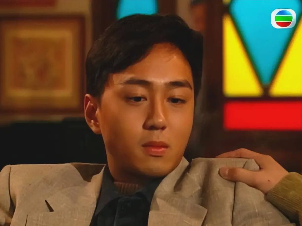 52岁TVB绿叶戴耀明一年没戏拍，到内地唱歌补生计，一万元唱3首_工作_收入锐减_底薪