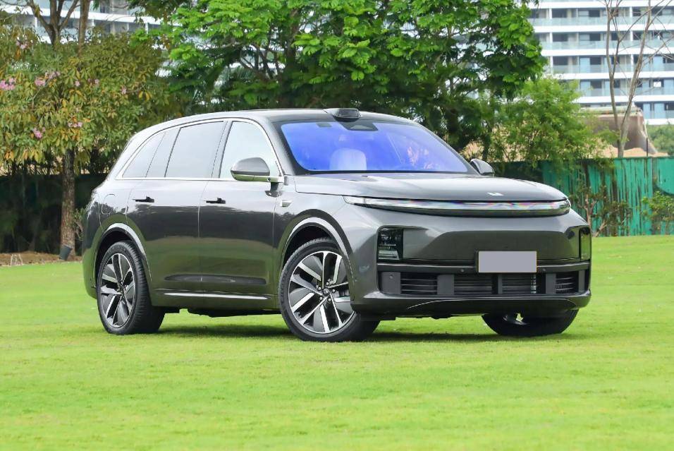 星纪元ET与理想L7：新能源中大型SUV的全方位较量_搜狐汽车_搜狐网