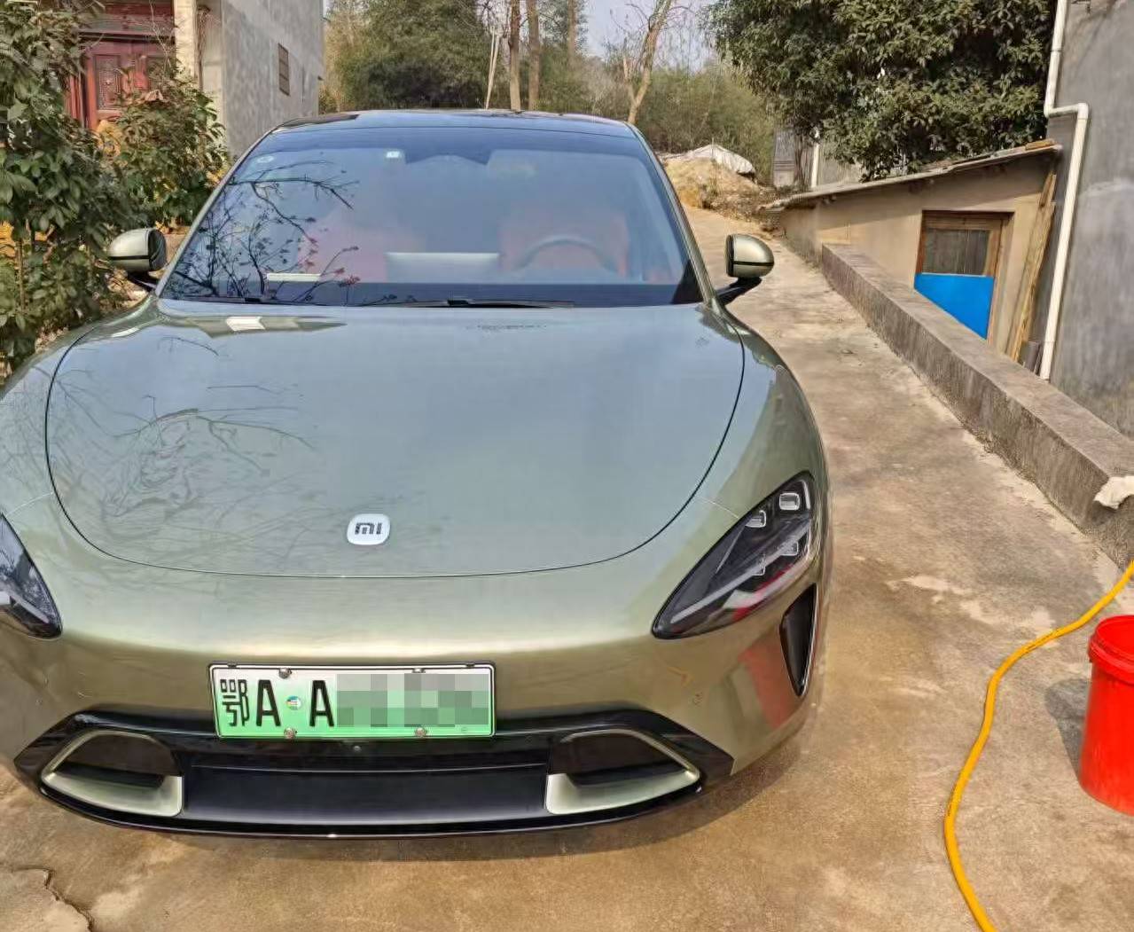 小米SU7高速碰撞起火，车上三人死亡！小米工作组已赴现场调查！_搜狐汽车_搜狐网