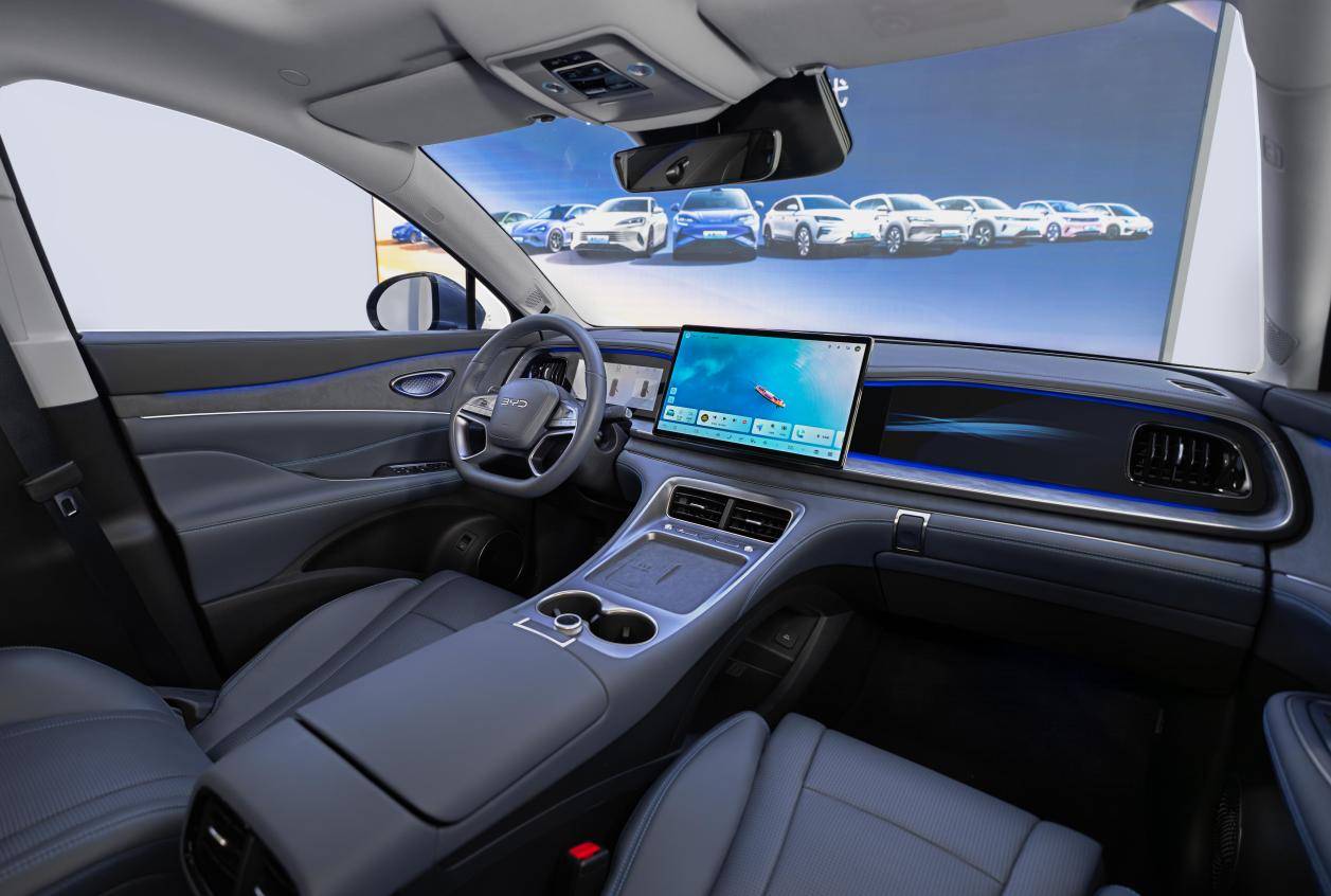 家用智能SUV首选 全新中大型SUV海狮07DM-i智驾版实车到店_搜狐汽车_搜狐网