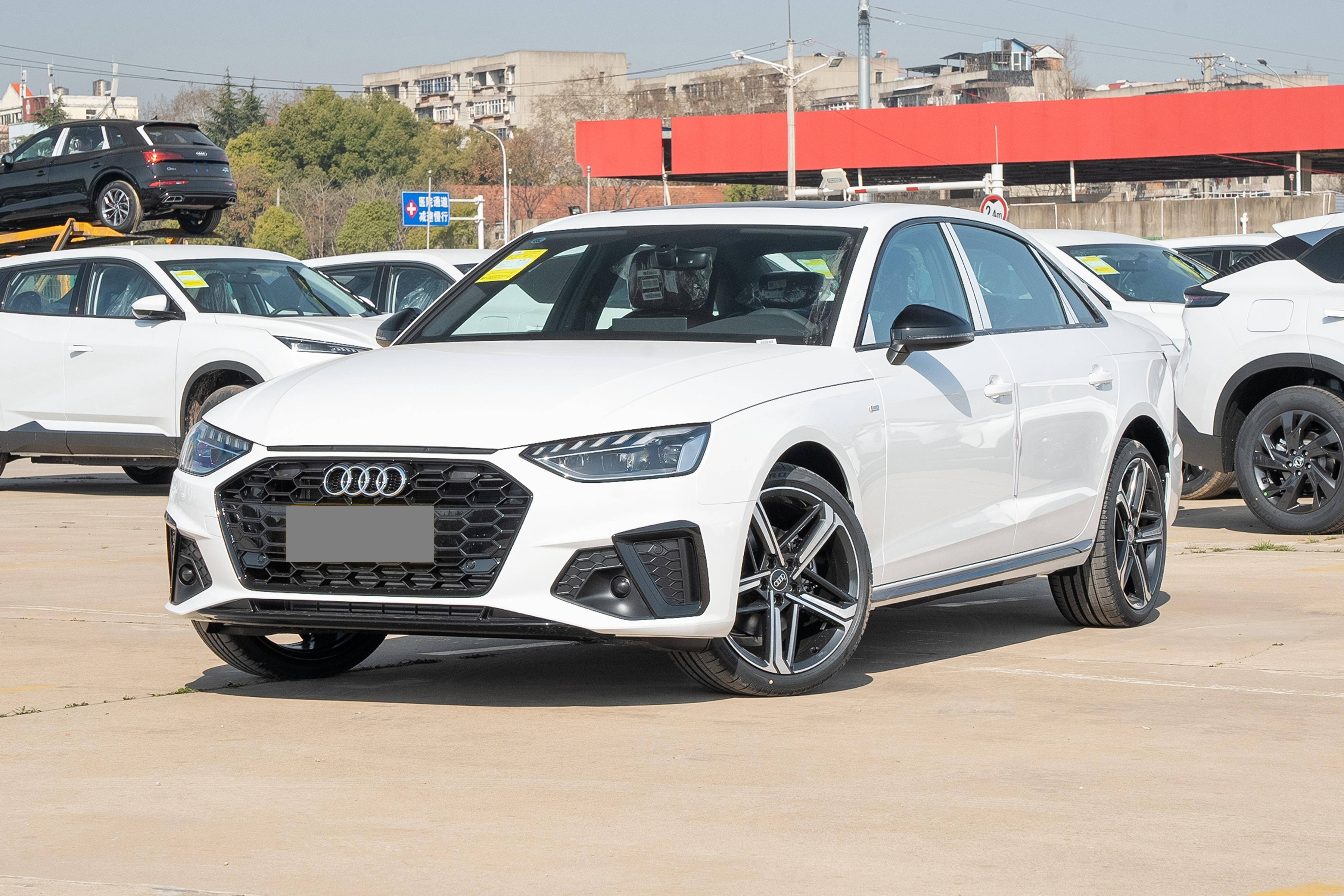 5414辆！奥迪A4L终端售价跌破18万，为何销量不增反降？_搜狐汽车_搜狐网