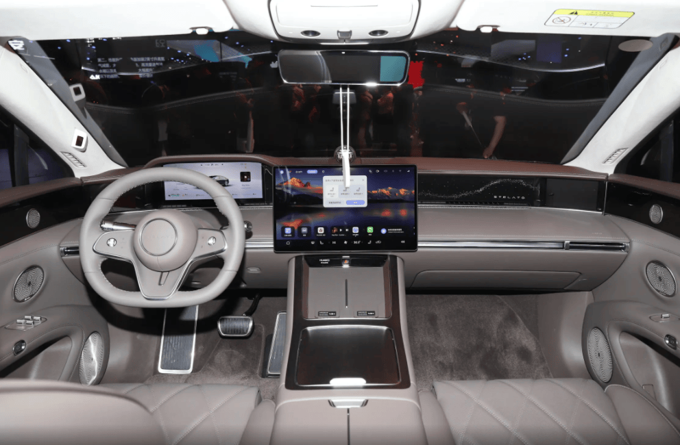 3天卖出BBA半个月销量！30.98万起的华为享界S9增程版凭什么_搜狐汽车_搜狐网