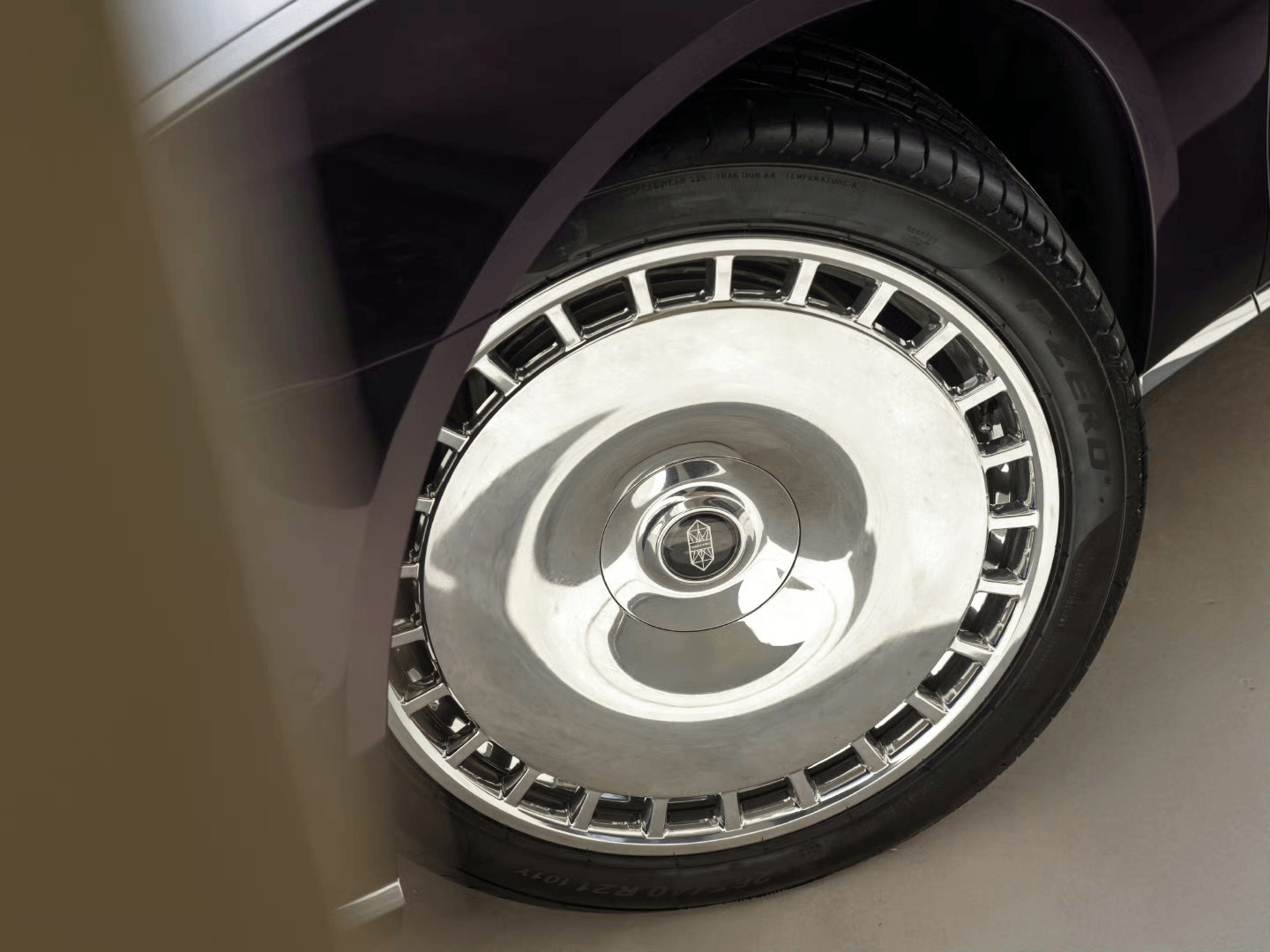 蔚来ET9 vs尊界S800，买谁才是真有面子？_搜狐汽车_搜狐网