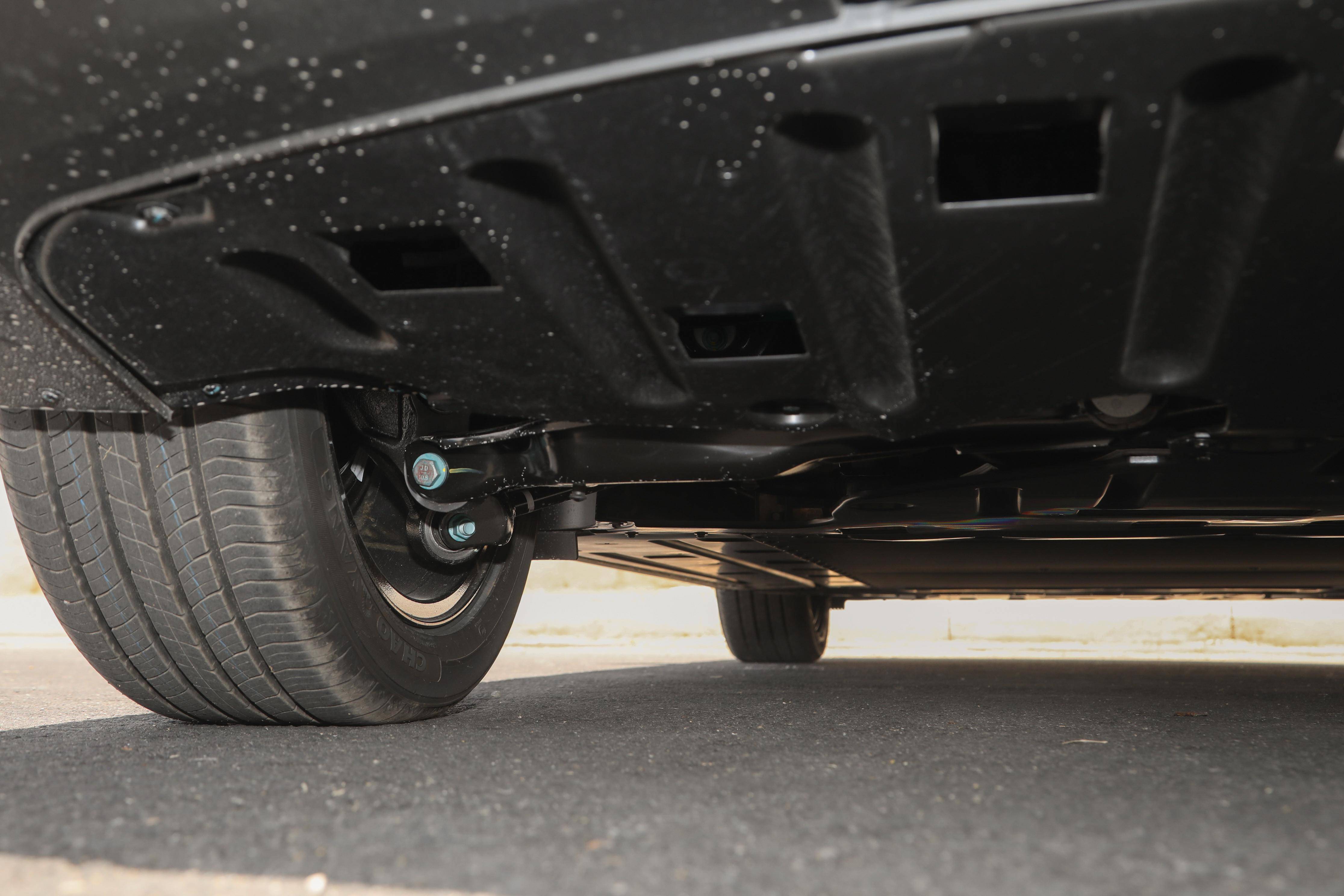 10.98万起卷翻同级！海豹06EV用四大杀招重新定义家用标杆_搜狐汽车_搜狐网