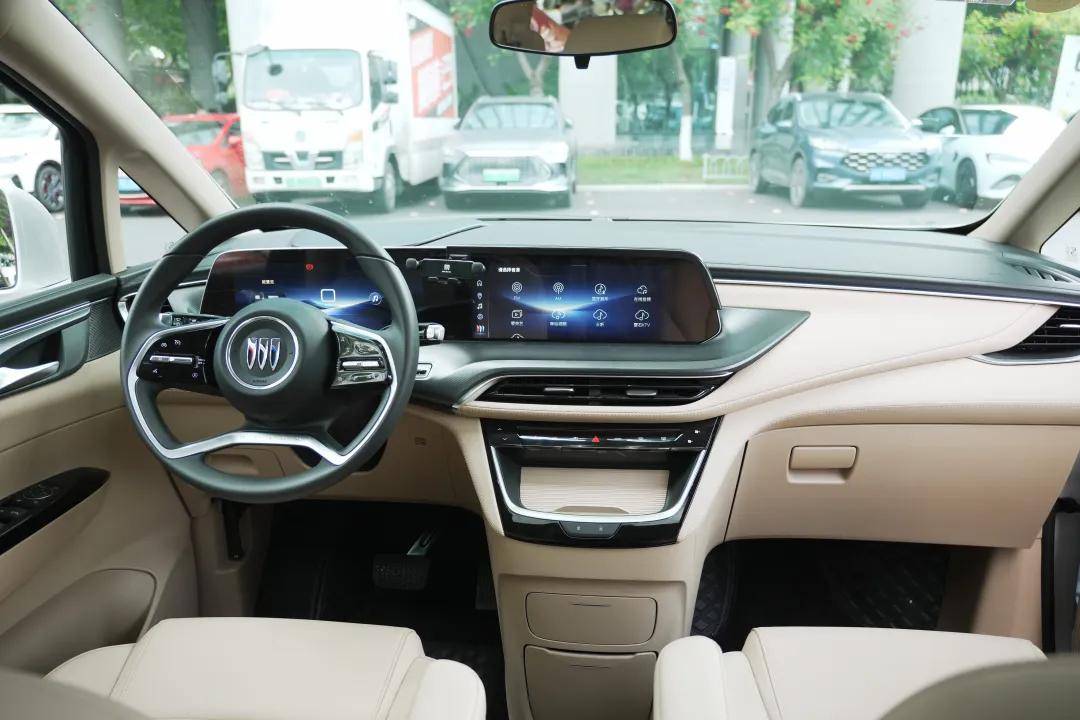 驾舱流畅｜别克GL8 PHEV：合资MPV的老本还能吃多久？_搜狐汽车_搜狐网