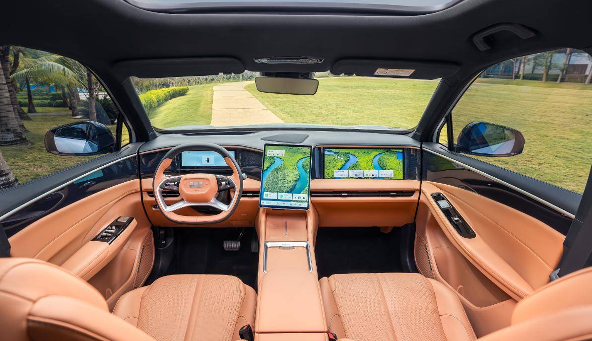 吉利银河6月销量亮眼，银河L7 EM-i以11.18万起的价格领跑市场_搜狐汽车_搜狐网