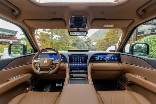 130万级“鼎世之作”：仰望U8L重构全尺寸行政豪华SUV标杆_搜狐汽车_搜狐网
