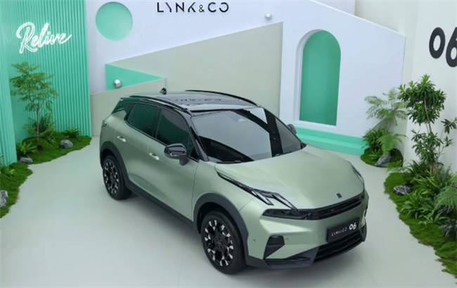 拒绝千篇一律！领克06 Relive用森珀绿，定义年轻座驾的色彩新潮流_搜狐汽车_搜狐网