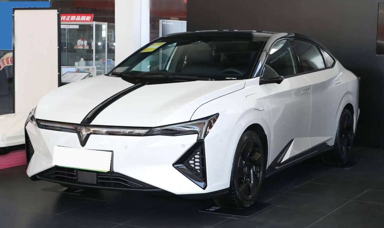 新款本田，全新车标！雅阁同级，比亚迪电池，只要8.98万_搜狐汽车_搜狐网