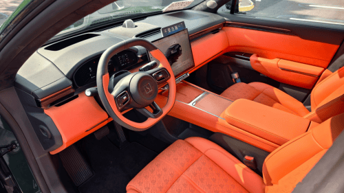 900V+Thor芯片，焕新极氪7X重新定义价值标杆_搜狐汽车_搜狐网