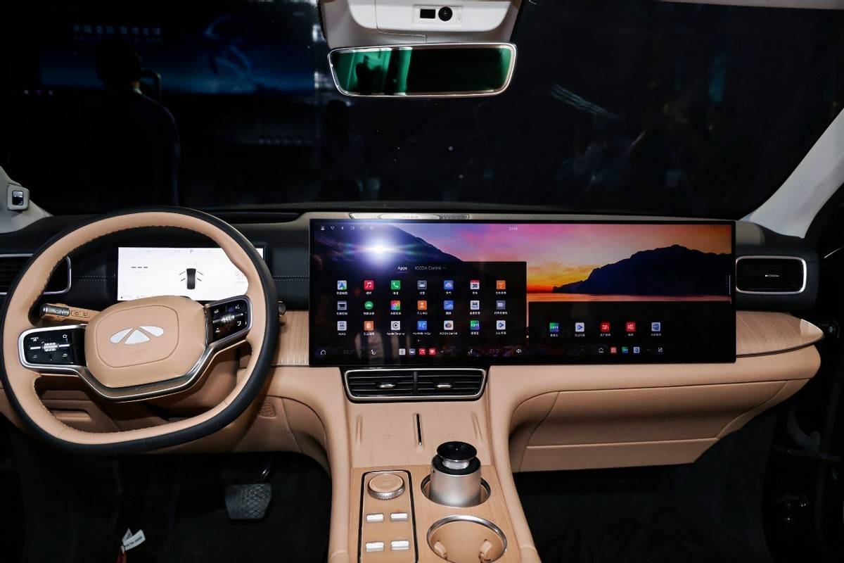 都市精英的移动行宫，风云A9L重新定义20万级豪华轿车_搜狐汽车_搜狐网