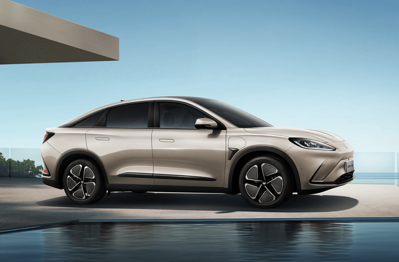 极狐阿尔法S6正式开售：华为乾崑智驾ADS3.3加持，售价19.58-22.58万_搜狐汽车_搜狐网