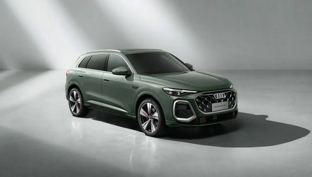 全新奥迪Q5L对比奔驰GLC，谁是传统豪华SUV标杆？