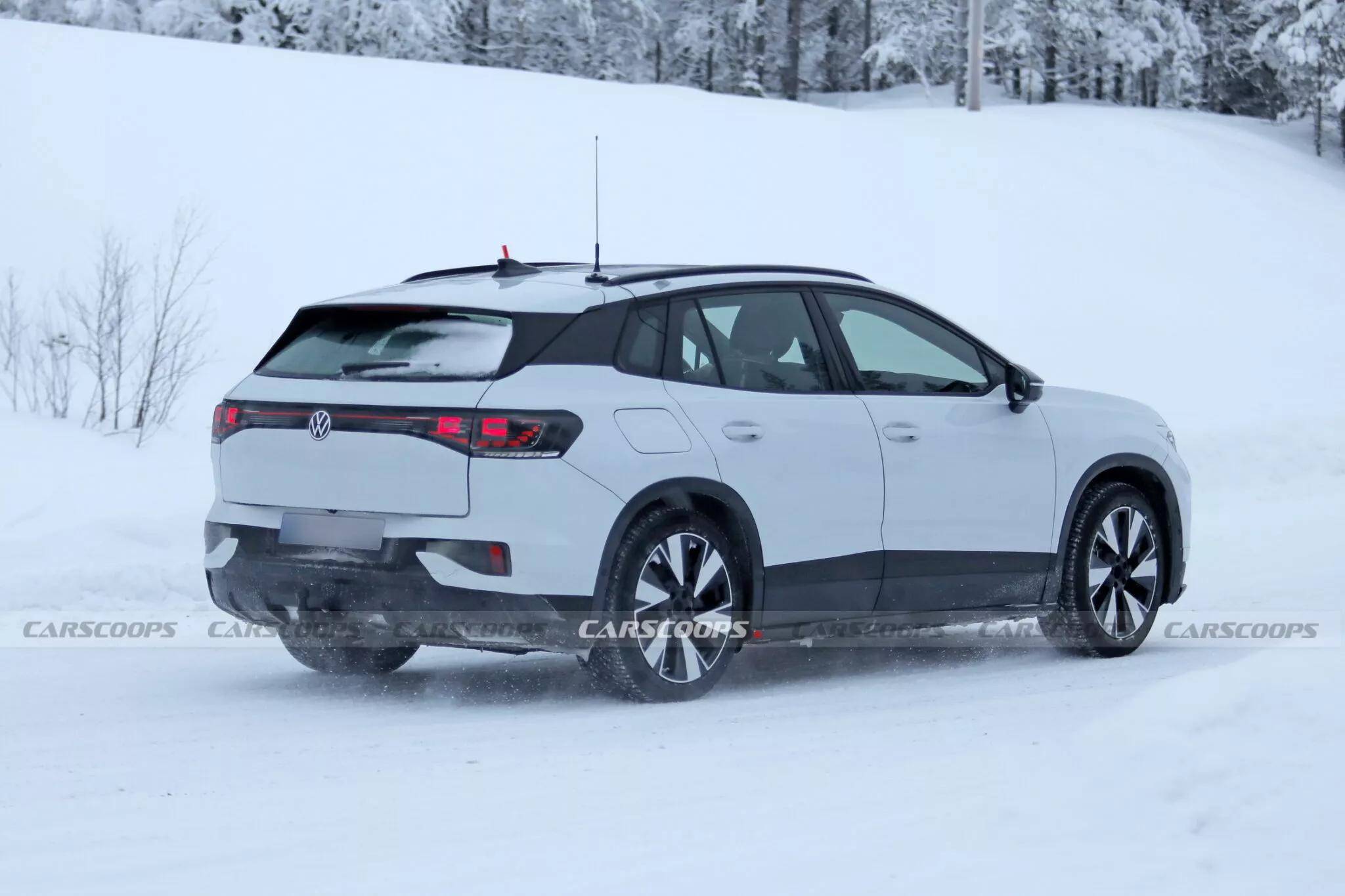 大众ID.4改款谍照：外观更像途观，内饰回归实体按键，续航提升