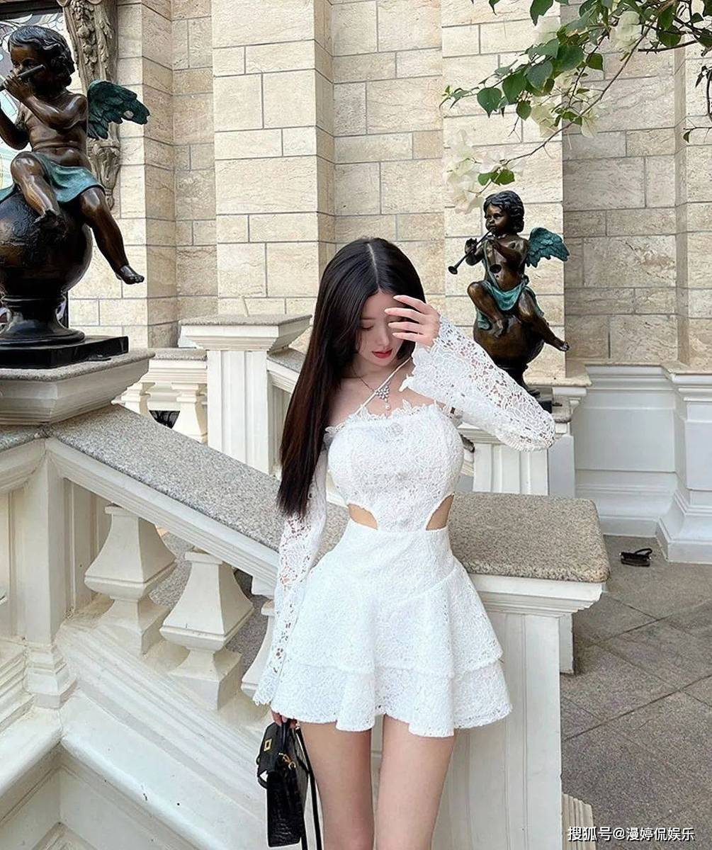 韩国模特有多美？镜头放大后，好身材尽显无遗！