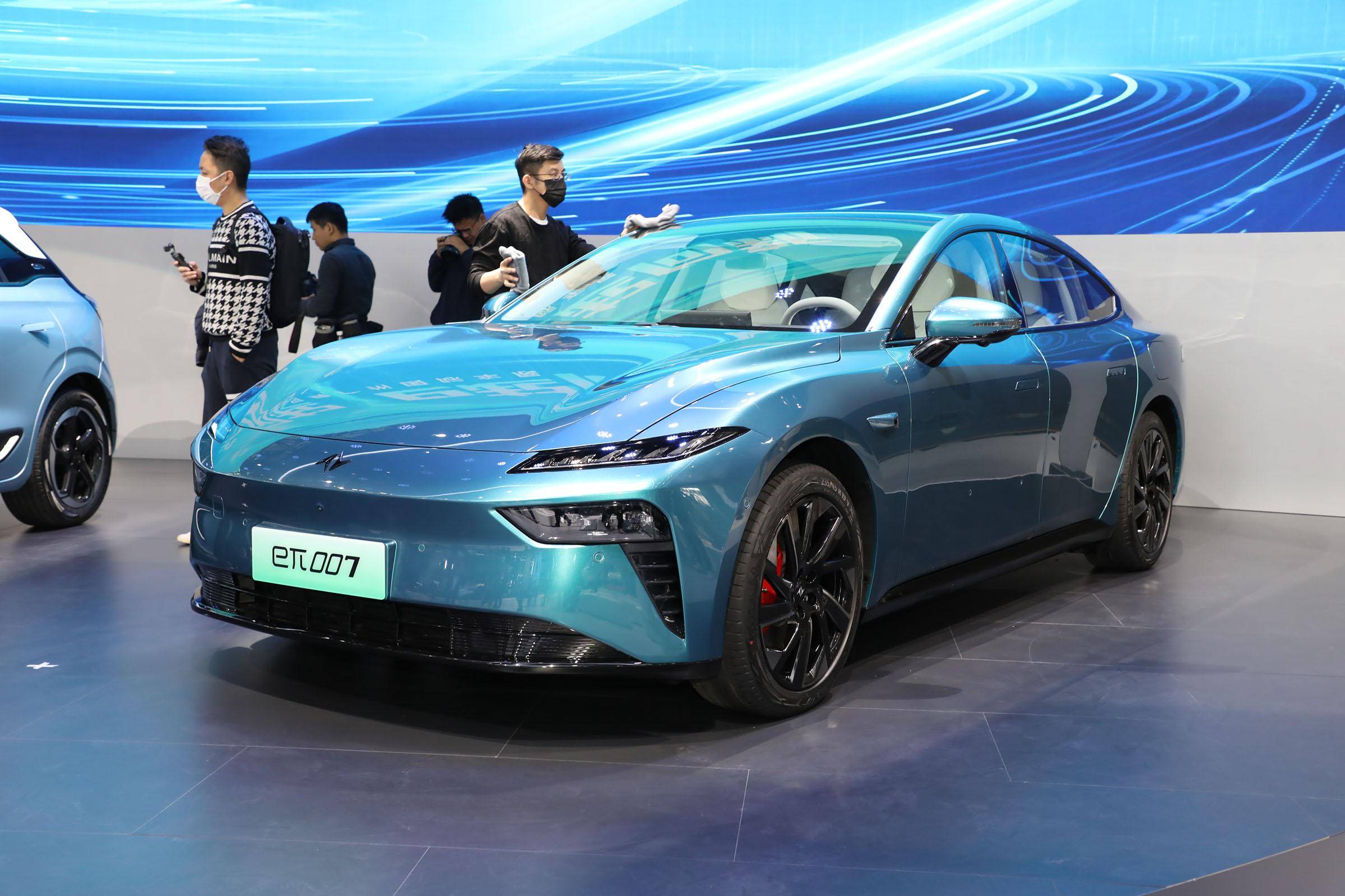 预售15.9万元起，东风奕派eπ007开启预订，中大型车/提供剪刀门_搜狐汽车_搜狐网