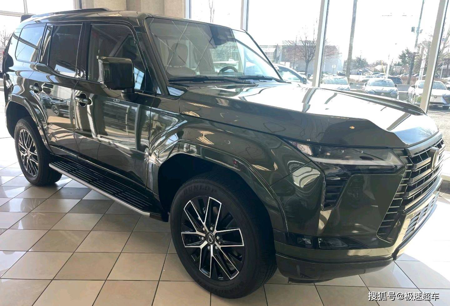 新雷克萨斯GX落地近百万，GA-F平台+2.4T+8AT_搜狐汽车_搜狐网
