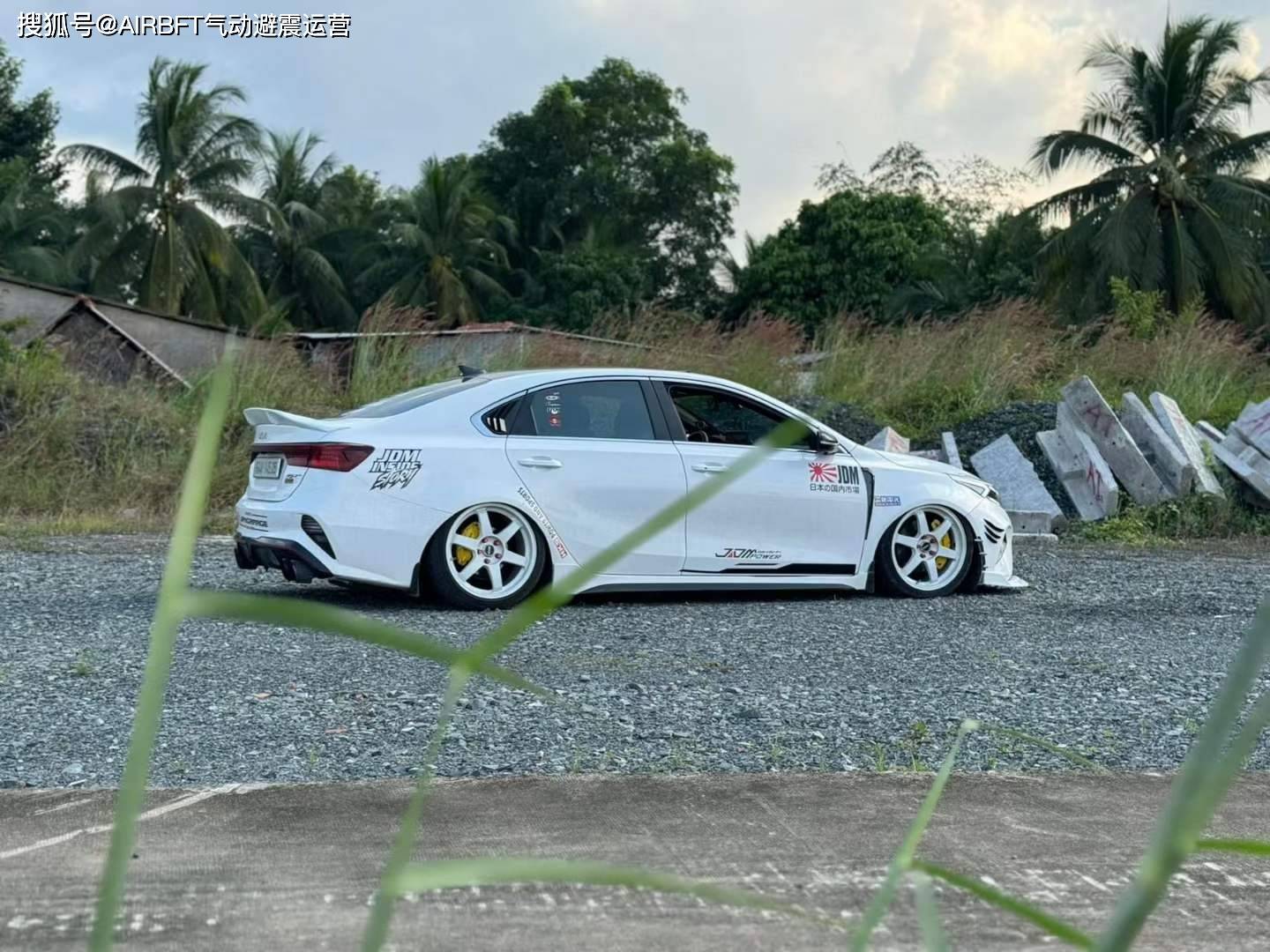 #燃爆的激情#起亚K3改装AIRBFT气囊减震_搜狐汽车_搜狐网