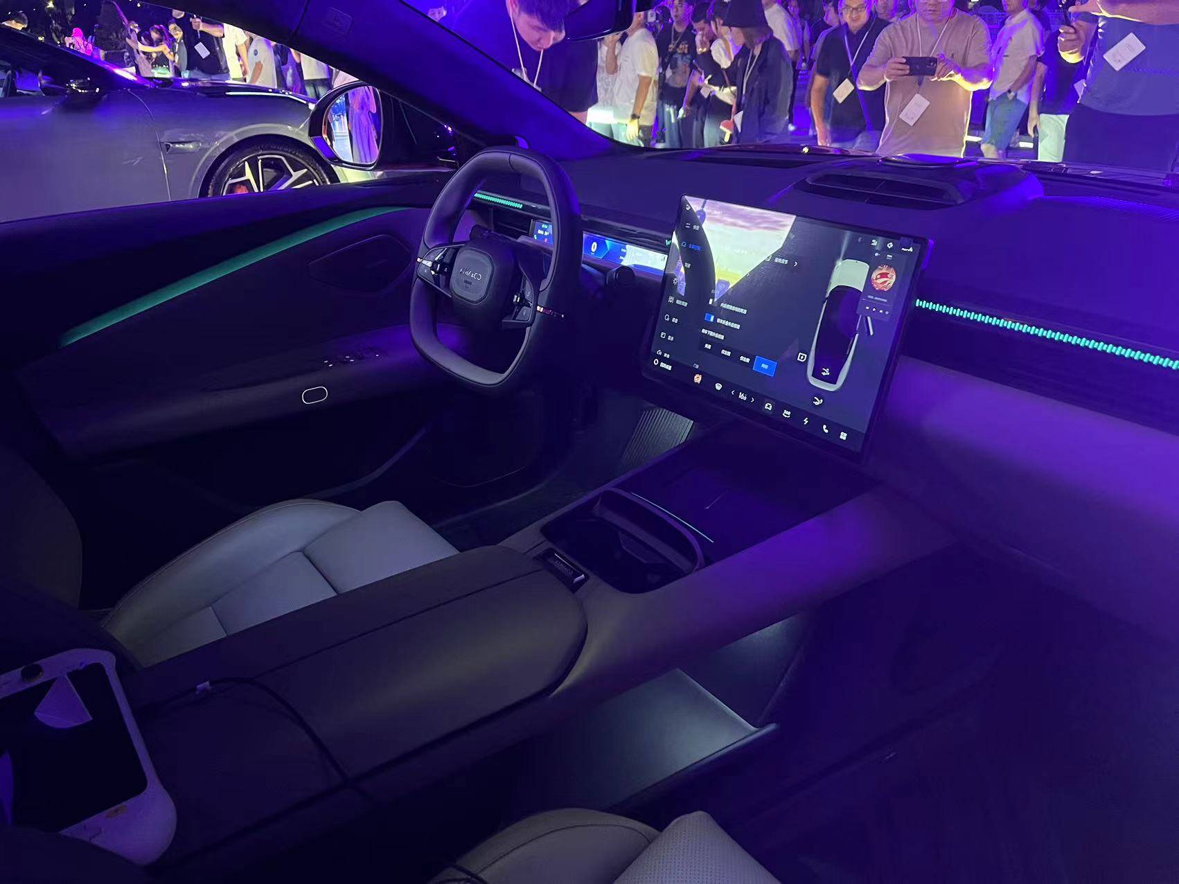 上市限时价19.68万元起 领克Z10正式上市 科技感十足_搜狐汽车_搜狐网