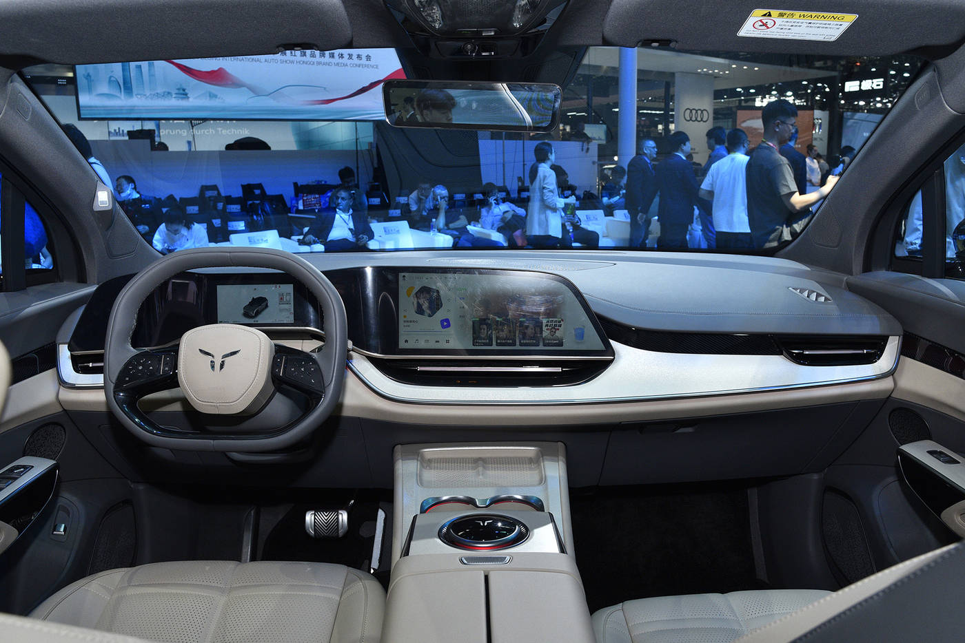 2024巴黎车展：红旗EH7/EHS7预售4.9999万欧元起_搜狐汽车_搜狐网