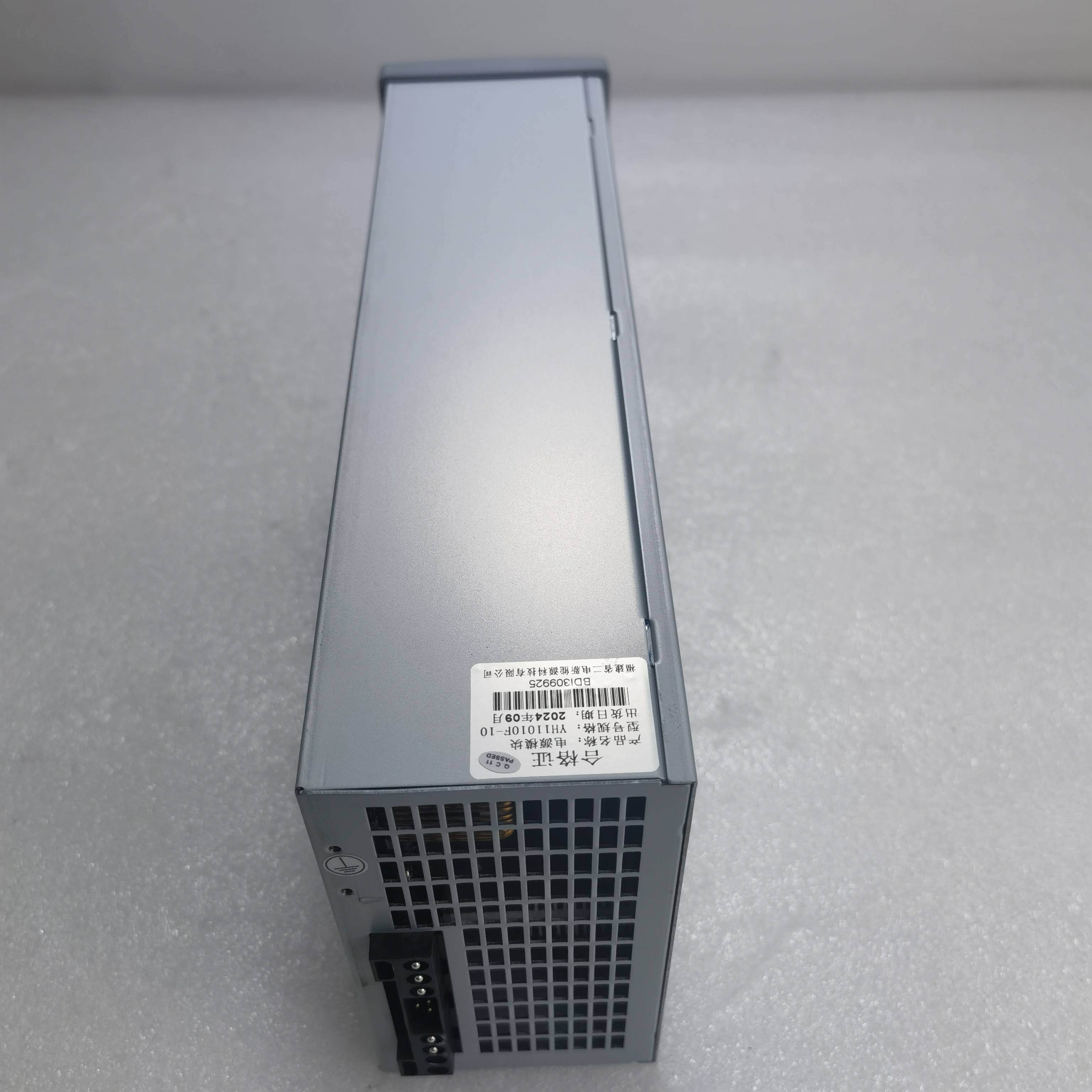 ER22010/T风冷充电模块：高效散热，稳定供电的优选_智能化_Vac_输出