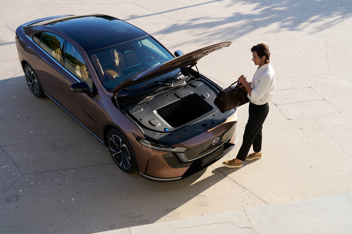 长安马自达EZ6新车登场，13.98万元起售价引关注！_搜狐汽车_搜狐网