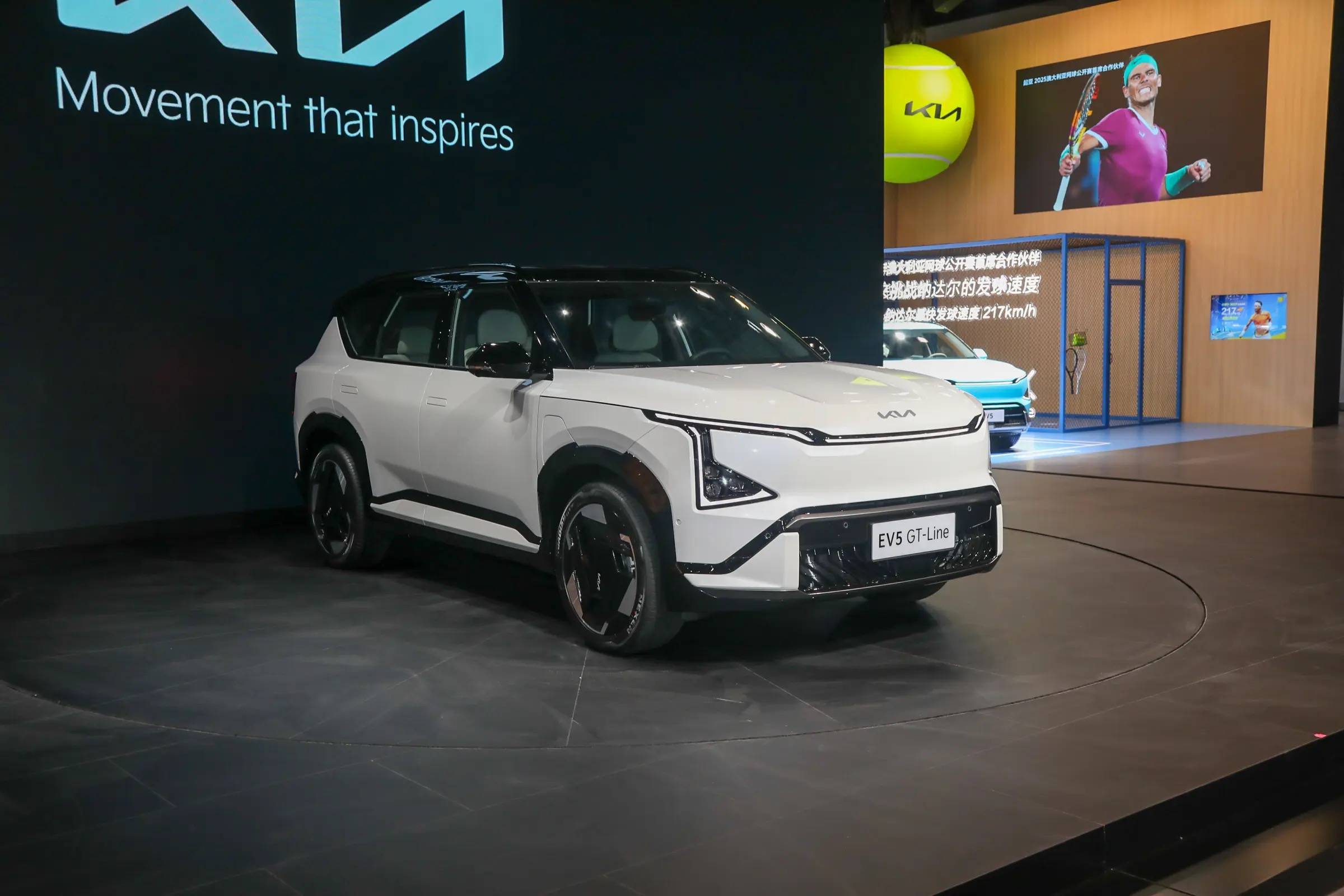 720版购买门槛降低/用料升级，2025款起亚EV5上市，售14.98万元起_搜狐汽车_搜狐网