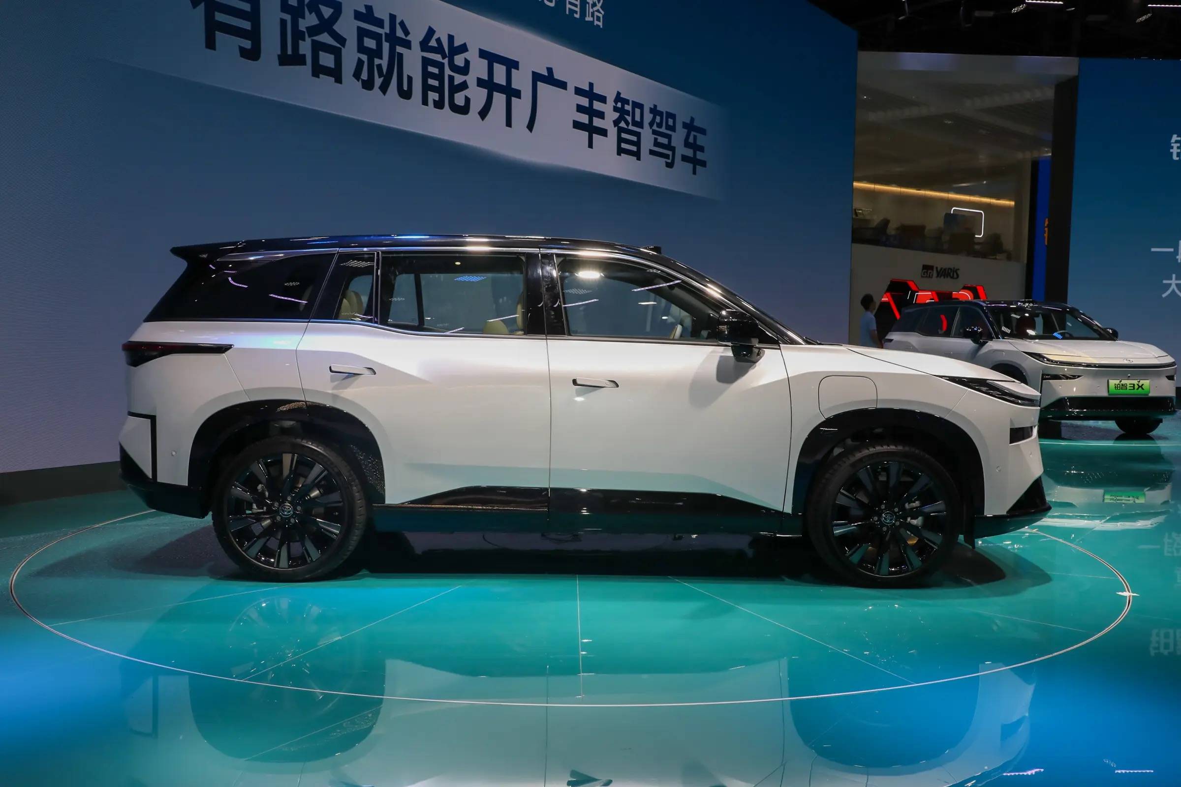 预售10万元起，广汽丰田铂智3X新动力车型曝光，明年一季度上市_搜狐汽车_搜狐网