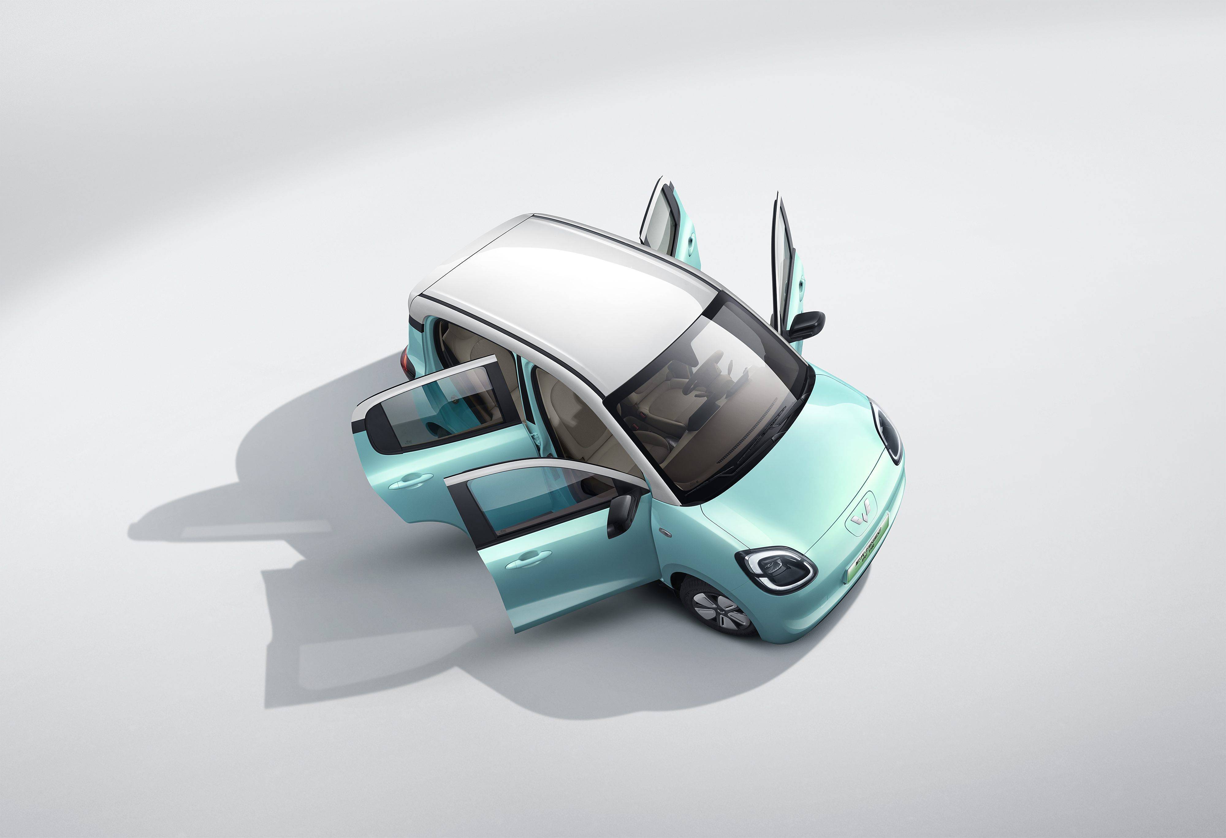 五菱宏光MINIEV四门版预订开启，万元好礼等你拿，新车设计更Q萌！_搜狐汽车_搜狐网